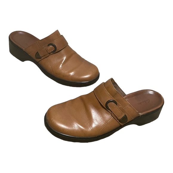 Clarks | Shoes | Clarks Womens Brown Leather Mule Clogs | Poshmark